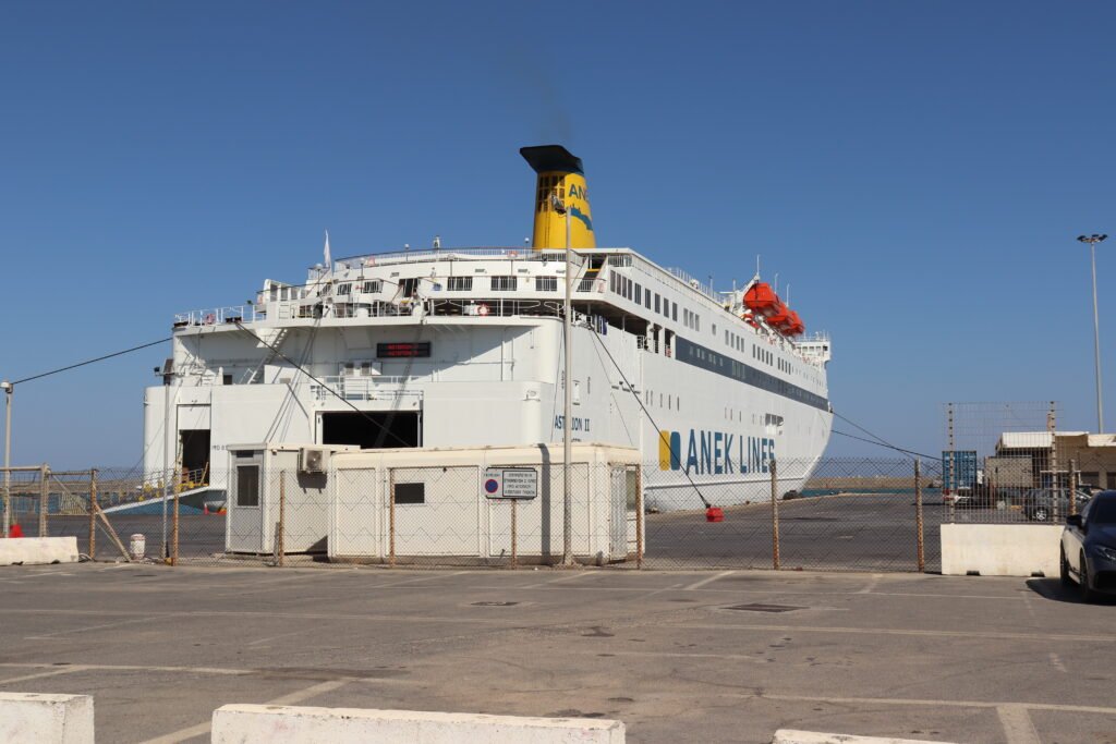 Heraklion Port Guide – Ferries, Routes, Parking & Transport